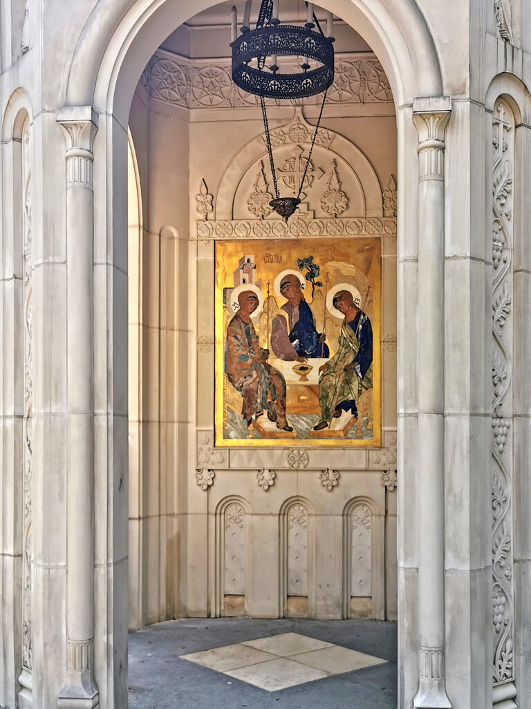 Şapel, haç anıtı Chapel of the Life-Giving Trinity, Moskova, foto