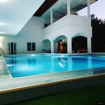 Beloe solntse (Giatsintovy proyezd No:2, selo Vityazevo), otel  Krasnodarski krayından