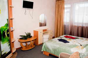Bungalo U Romana (Сурожская улица No:96), otel  Sudak'tan