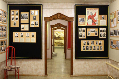 Müzeler ve sanat galerileri Кадуйский краеведческий музей имени А.Г. Юкова, Vologodskaya oblastı, foto