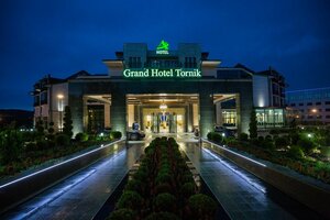 Grand Hotel Tornik (City settlement of Zlatibor, Ulica Alekse Popovića), otel  Dünya'dan