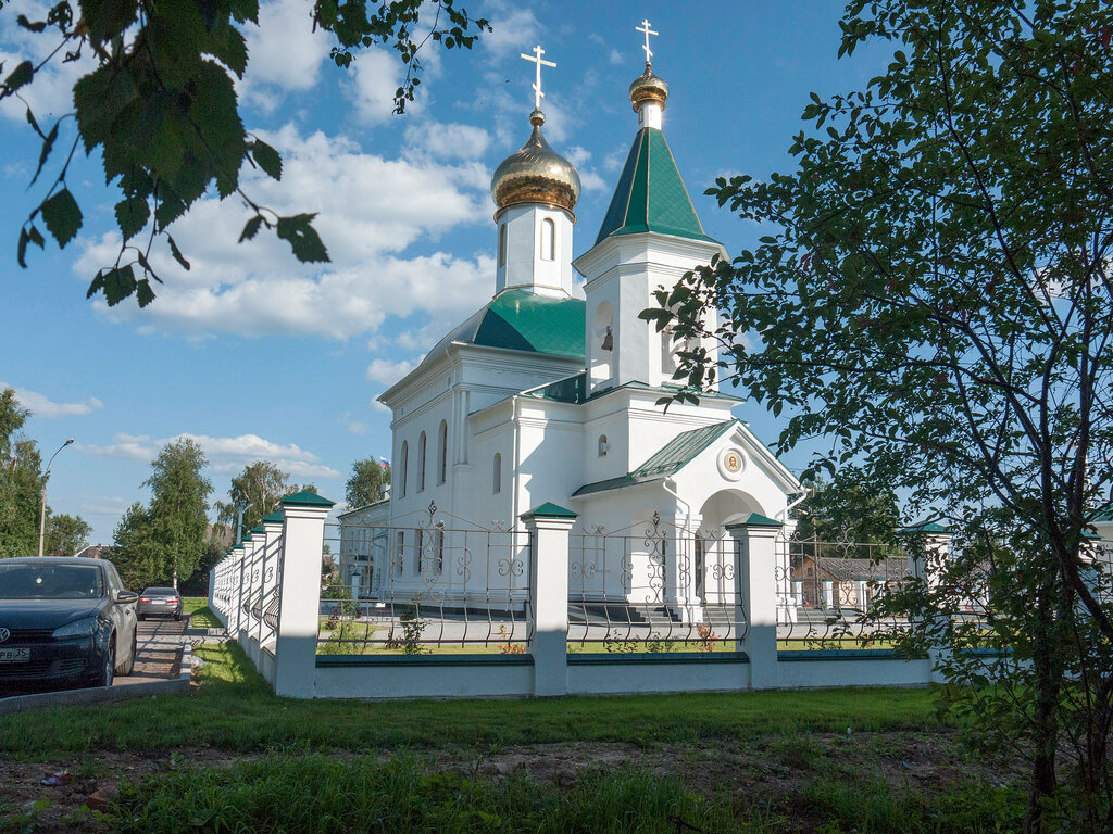 Ortodoks kiliseleri Церковь Троицы Живоначальной в Шуйском, Vologodskaya oblastı, foto