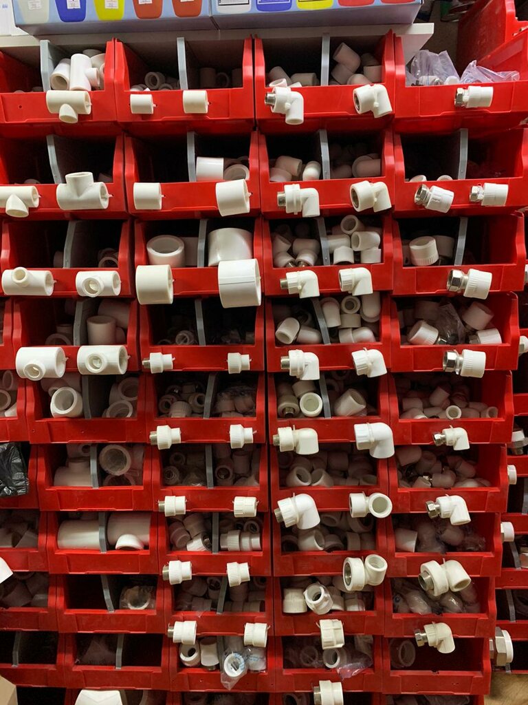 Banyo ve klozet mağazaları Santekhnika Ss, Krasnogorsk, foto