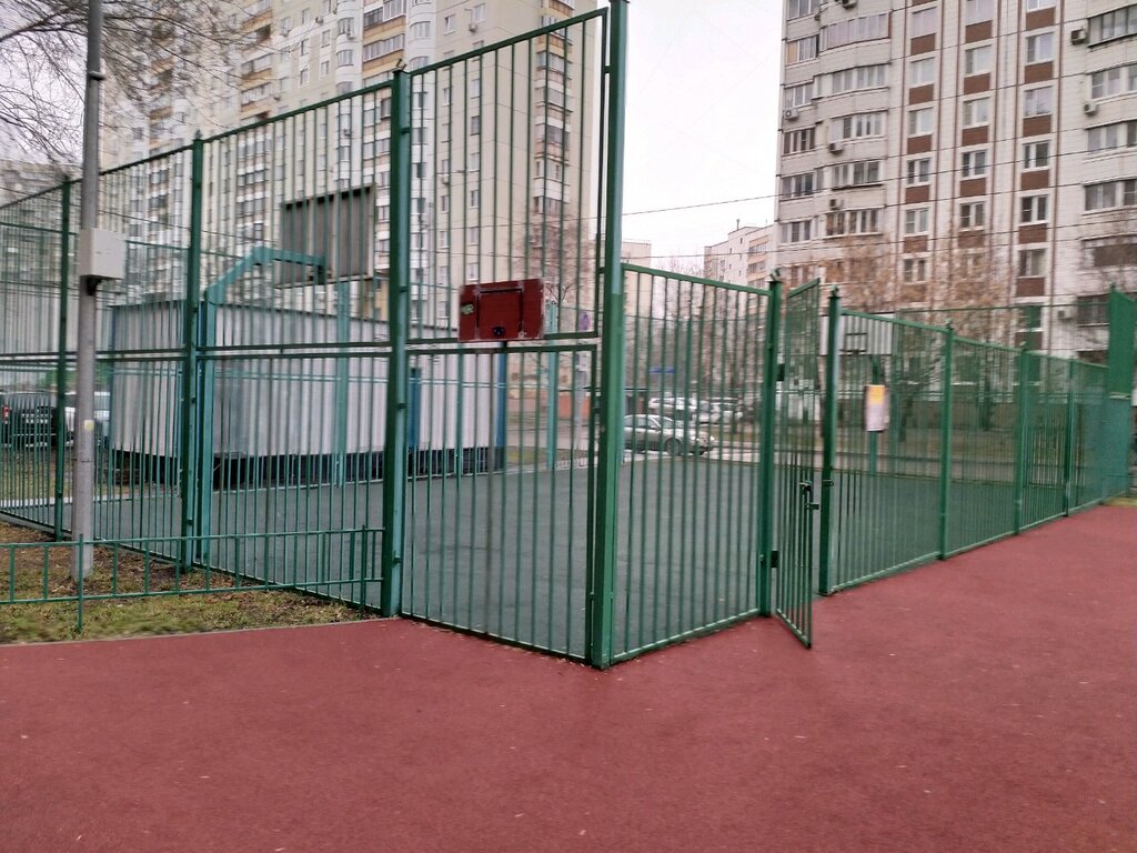 Spor alanı Баскетбольная площадка, Moskova, foto