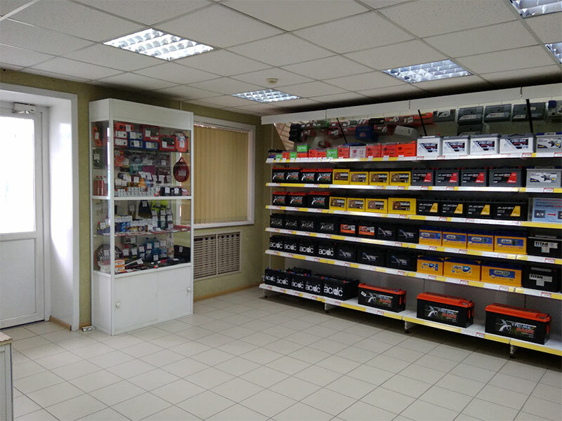 Akümülatör ve şarj cihazları Avtomotiv, Novoaltaysk, foto