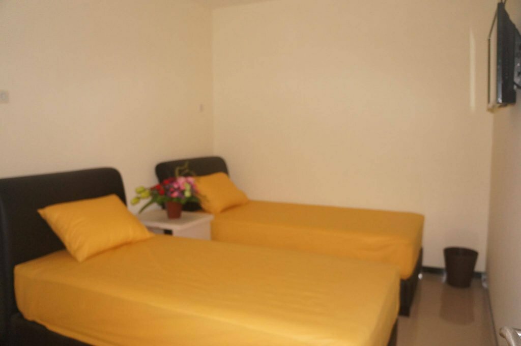 Otel Budget Guest House Tunas Mandiri Jaya, Malang, foto