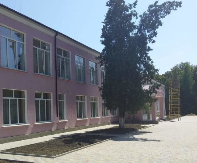 Ortaokul Каменская общеобразовательная школа I-III ступеней, Odessa Bölgesi, foto