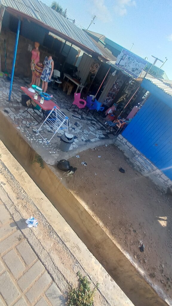 Güzellik salonu ITS God beauty and nails, Dünya, foto