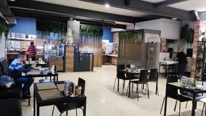 Khochu Kushat (Maksima Gorkogo Street No:20Б), kafe  Cherepovets'ten