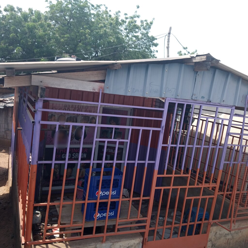 Kuaförler The Finger Of God Salon, Dünya, foto