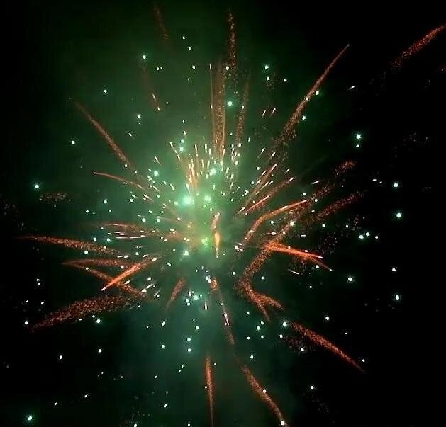 Havai fişek firmaları TooDoom.ru, Yekaterinburg, foto