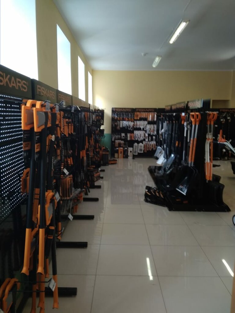 Bahçe ekipmanları ve teknolojileri ОО АМС, Saint‑Petersburg, foto