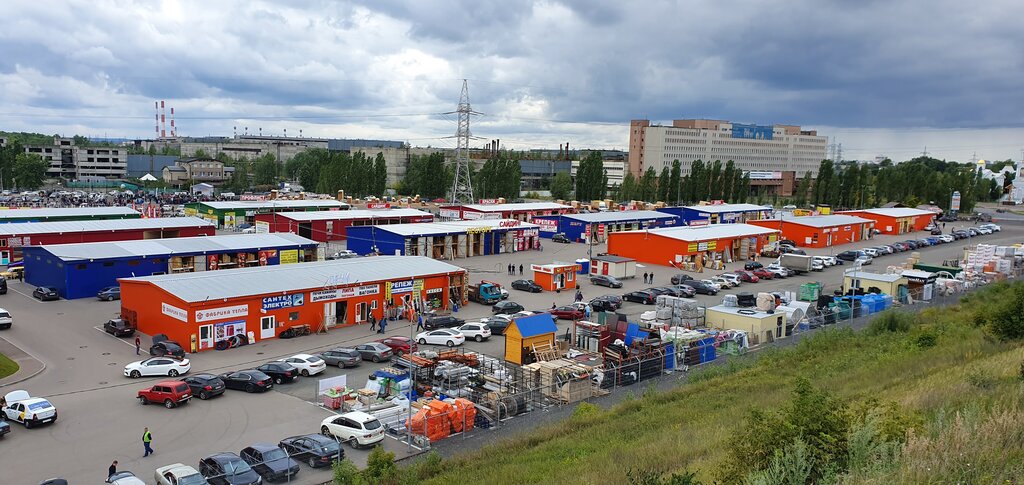 Yapı malzemeleri pazarı Строительный рынок, Nijni Novgorod, foto