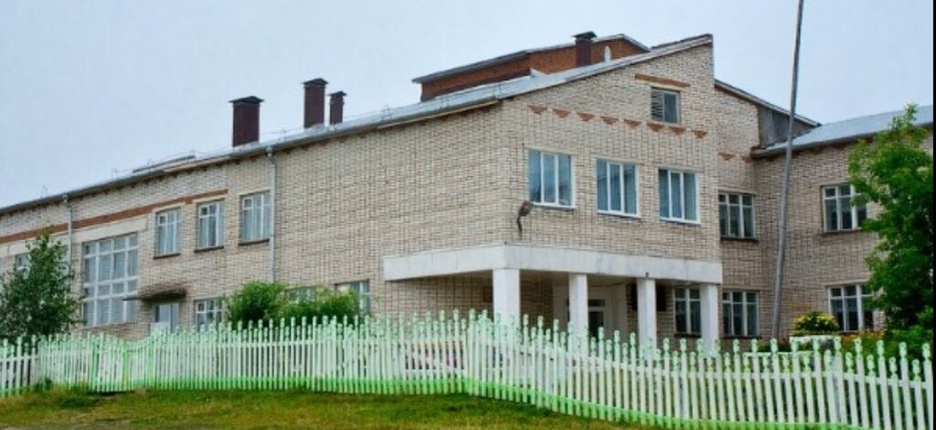 Ortaokul Усть-Зулинская основная общеобразовательная школа, Permski krayı, foto
