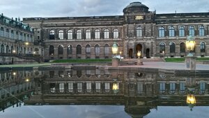 Gemäldegalerie Alte Meister (Saxony, Stadt Dresden), sergi salonları, galeriler  Dresden'den