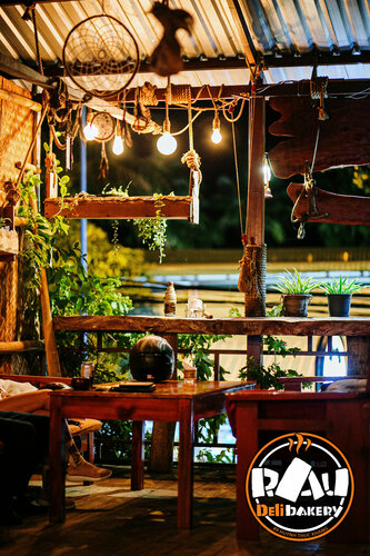 Restoran Rau DeliBakery, Phan Thiet, foto