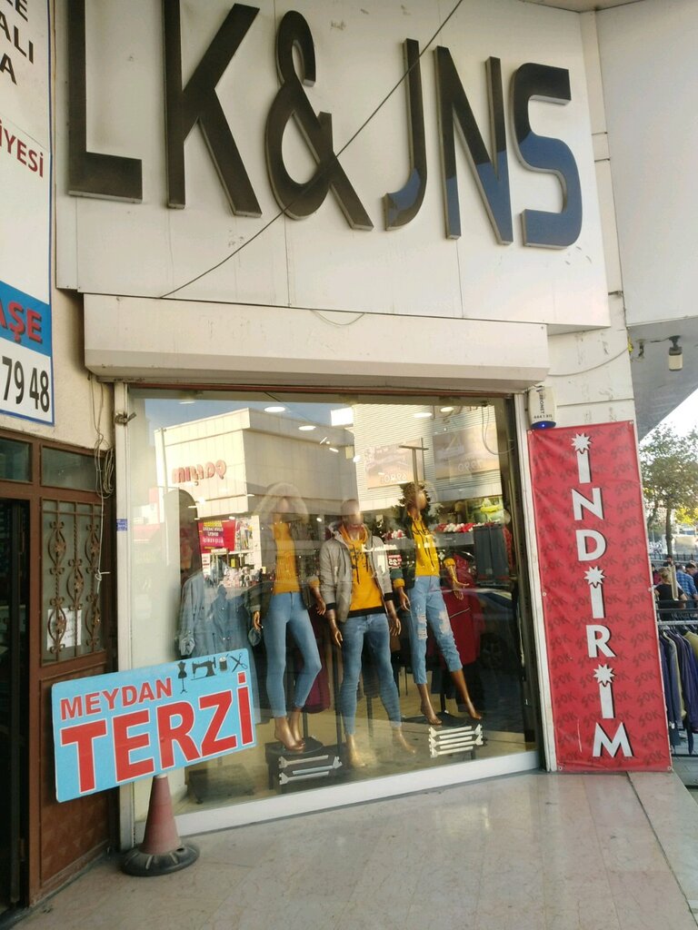 Giyim mağazası Lk & Jns Dew, İstanbul, foto