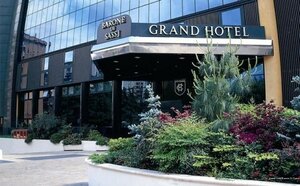 Grand Hotel Barone Di Sassj (Lombardy, Monza e Brianza, Monza, Sesto San Giovanni, Via V. Padovani), otel