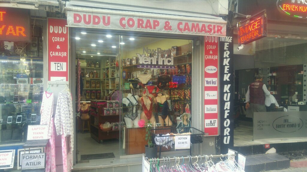 i̇ç giyim ve mayo mağazası Dudu Çorap & Çamaşır, İstanbul, foto