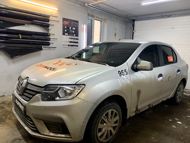 Araç camlarının renklendirilmesi Blackout, Saratov, foto