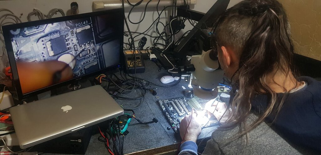 Bilgisayar teknik servisleri Pro-Tech, İstanbul, foto