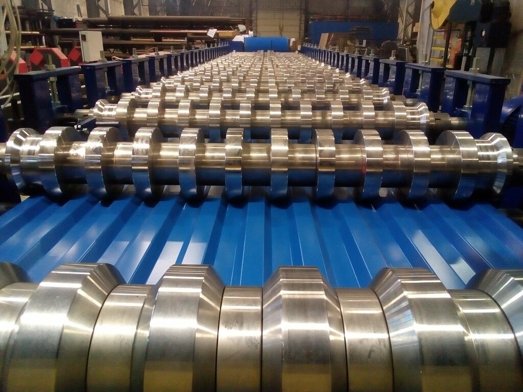 Çatı ve çatı materyalleri Zavod proflista, Lytkarino, foto