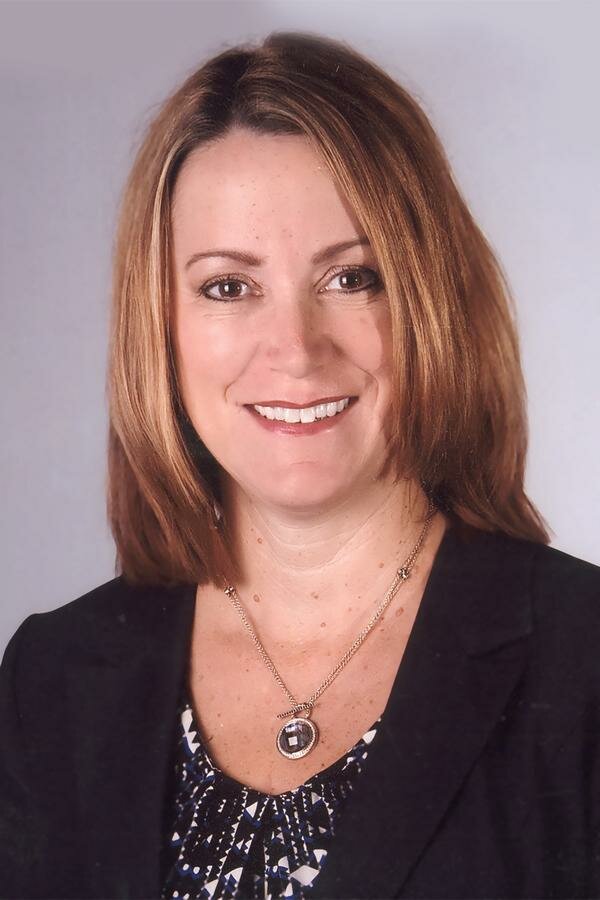 Yatırım fonu firmaları Edward Jones - Financial Advisor: Christina J Price, Aams™, Gresham, foto