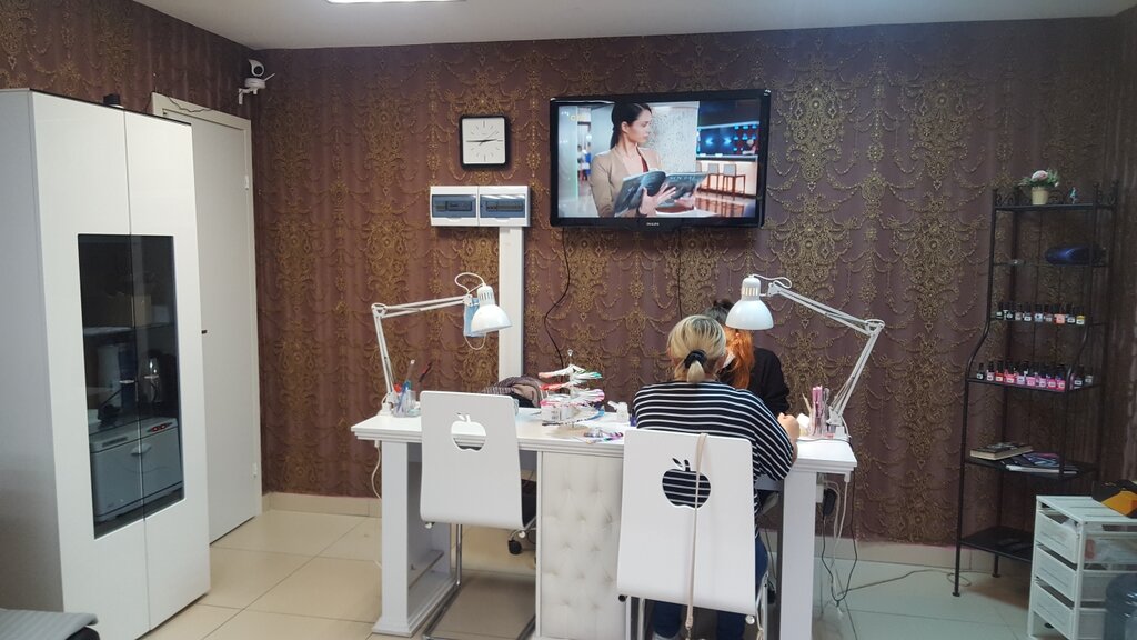 Manikür-pedikür Laki Маникюр & Реснички, Saint‑Petersburg, foto