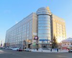 Omsky okonny kontinent (Gertsena Street No:18), yapı malzemeleri pazarı  Omsk'tan
