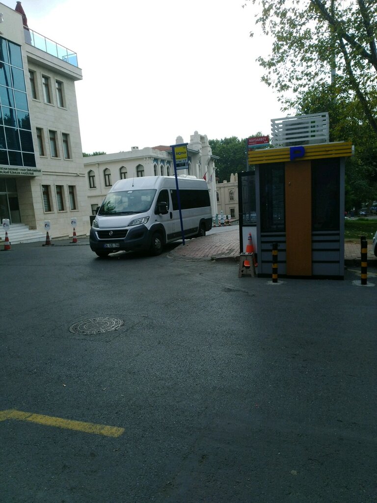 Otoparklar İspark - Büyük Karaman - Haydarbey Caddeleri, İstanbul, foto