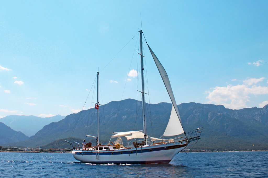 Seyahat acenteleri Royal Joys, Royal Yachts, Kemer, foto