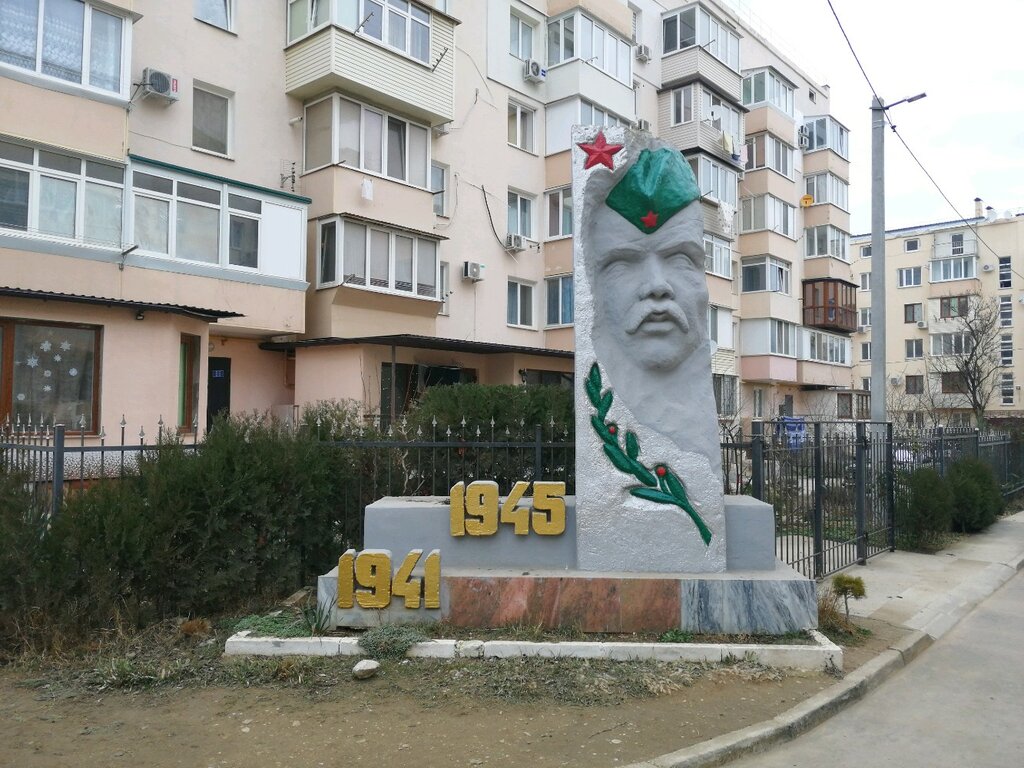Anıt, heykel Памятник Великой Отечественной войны, Sevastopol, foto