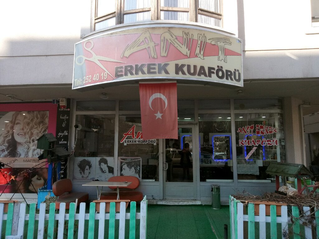Berberler Anıt Erkek Kuaförü, Ankara, foto