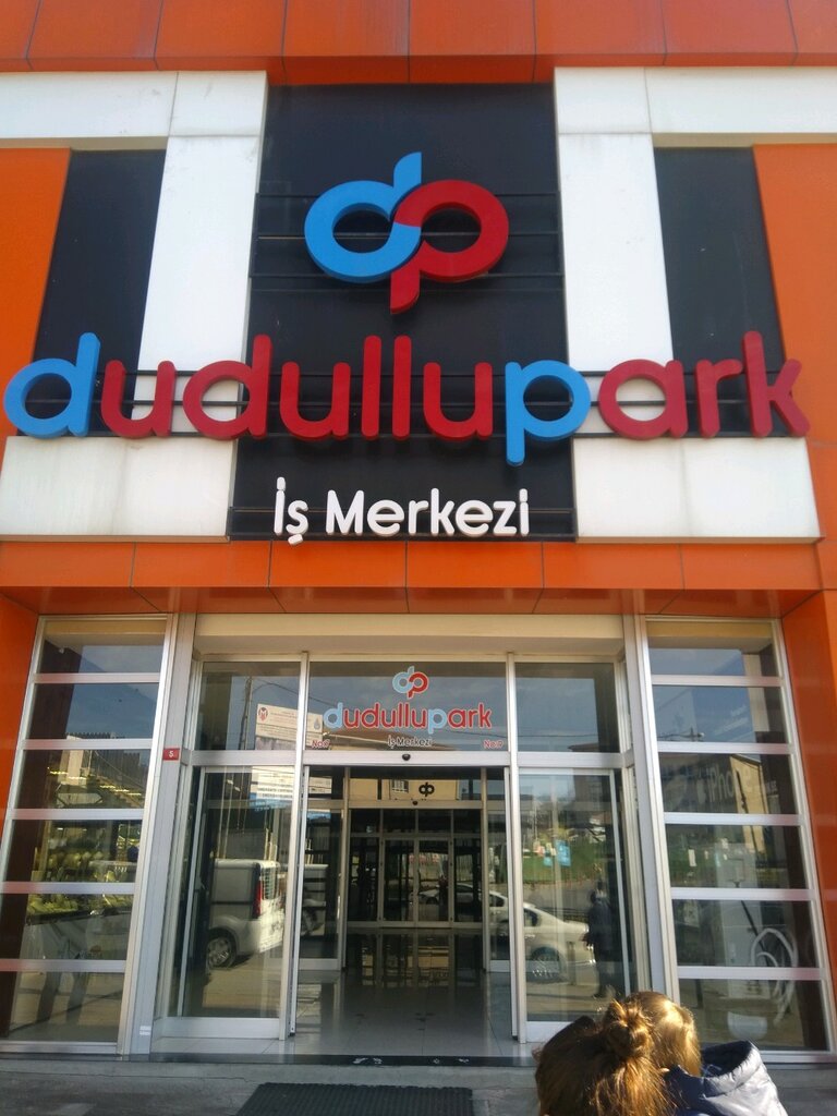 Alışveriş merkezleri Dudullu Park, İstanbul, foto
