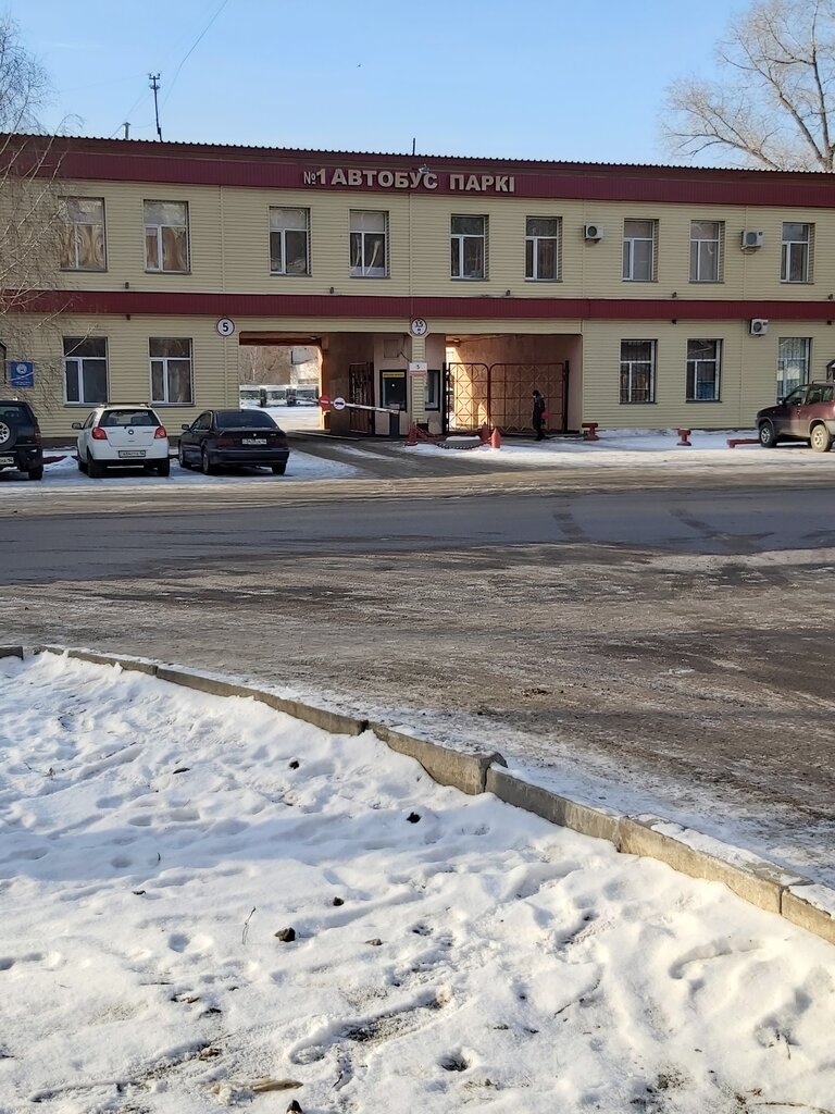 Otobüs park yerleri Bus Fleet No. 1, Pavlodar, foto