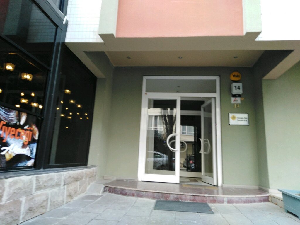 Otomobil satış galerileri Yepasan İnşaat ve Oto Galeri, Ankara, foto