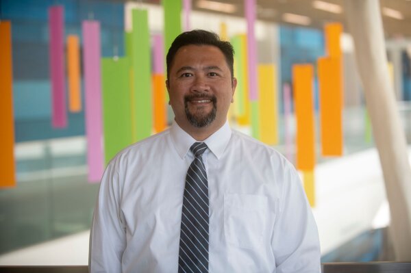 Kadın hastalıkları ve doğum dispanserleri Anhtuan Huynh, Do, Facog, Ohio Eyaleti, foto