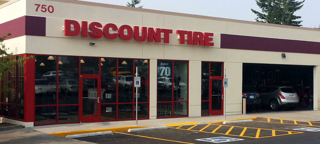 Jant ve lastikçiler Discount Tire, Bellingham, foto