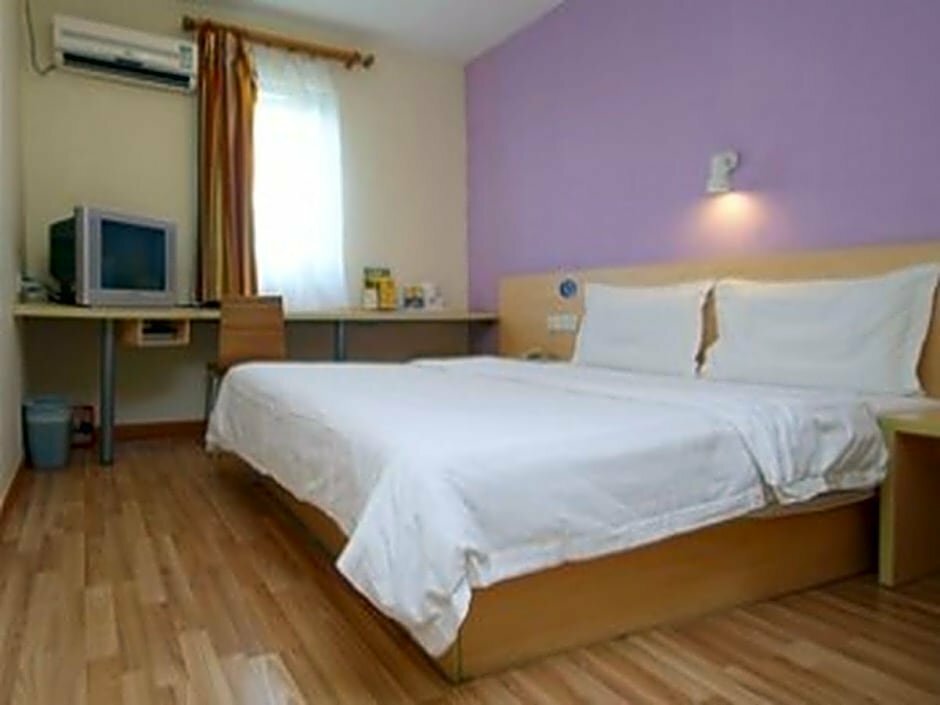 Otel 7 Days Inn Zhangjiakou Mingde North Road Branch, Zhangjiakou, foto