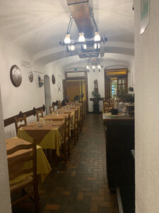 Ristorante a Sigogna (Liguria, Provincia di Savona, Via Giuseppe Garibaldi), restoran  Spotorno'dan
