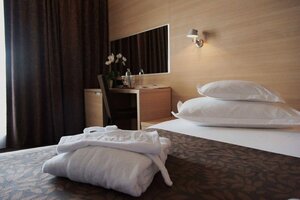 Hotel Olympia (Šibenik-Knin County, Vodice, Vodice), otel