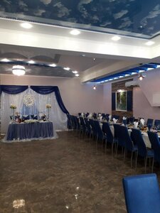 Жемчужина (Grayvoronskaya ulitsa No:6А, selo Dobroye), kafe  Belgorodskaya oblastından