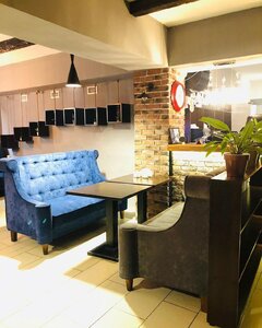 Loft (ulitsa Kh.B. Mutaliyeva No:58, Tsentralny administrativny okrug), suşi restoranı  Nazran'dan