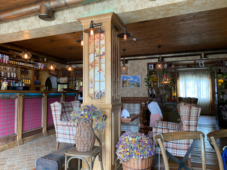 Restoran Жили были, Aluşta, foto