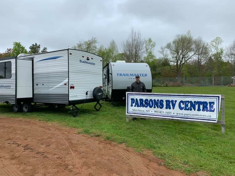Otomobil satış galerileri Parsons Motors, Nova Scotia, foto