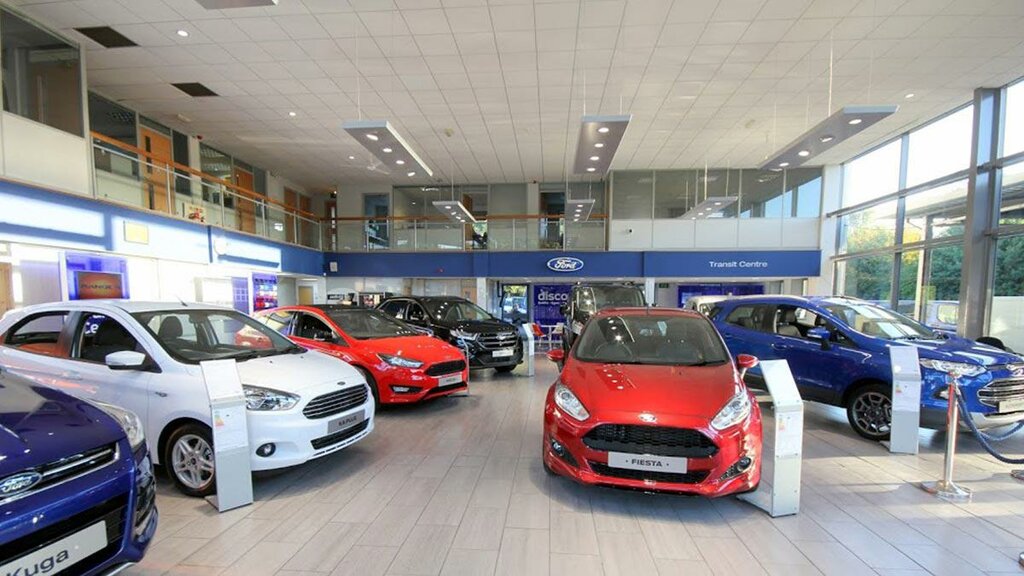 Otomobil satış galerileri Ford Transit Centre Burnley, İngiltere, foto