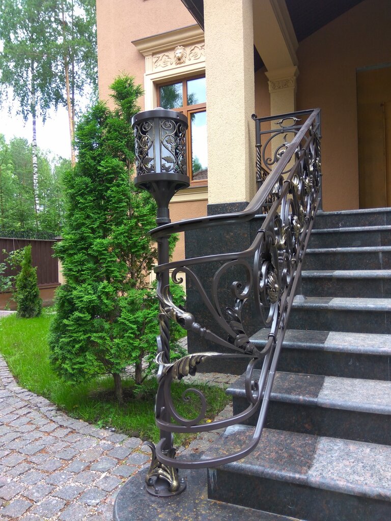 Demirdökümcüler Kuznechniy dvor, Saint‑Petersburg, foto