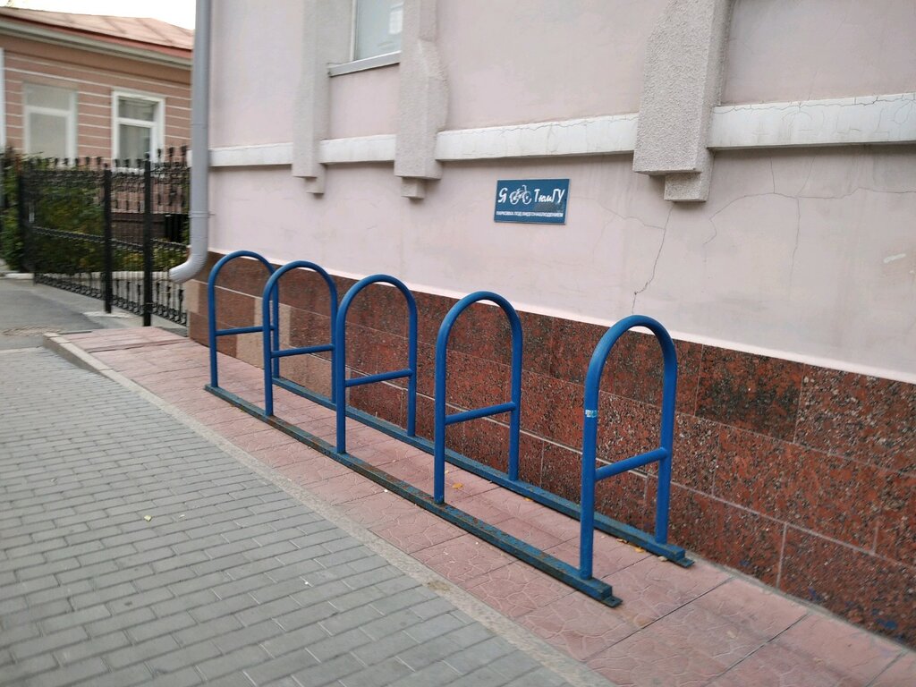 Bisiklet park yerleri Bicycle parking, Tiumen, foto
