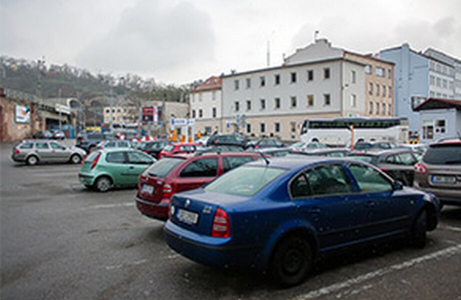 Otoparklar Parkoviště Praha Florenc, Prag, foto