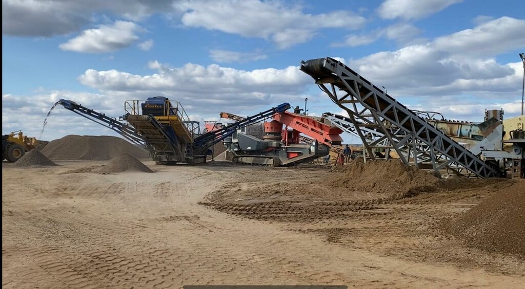 Endüstriyel mineraller Construction Group Paritet, Yaroslavskaya oblastı, foto